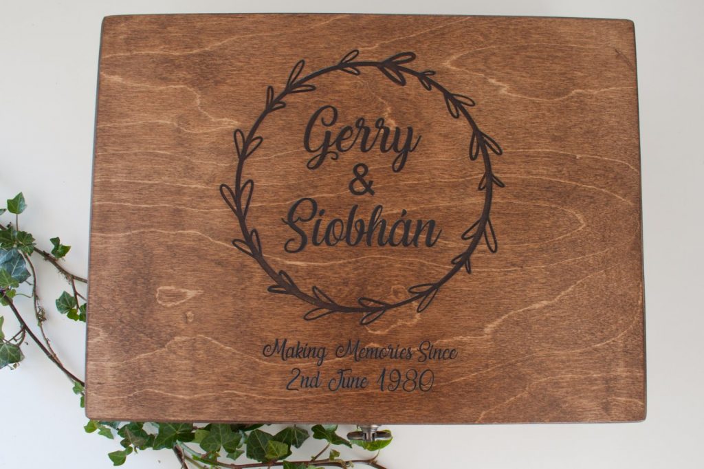 PERSONALISED WOODEN MEMORY BOX – LAVENDER WREATH | The Box Room